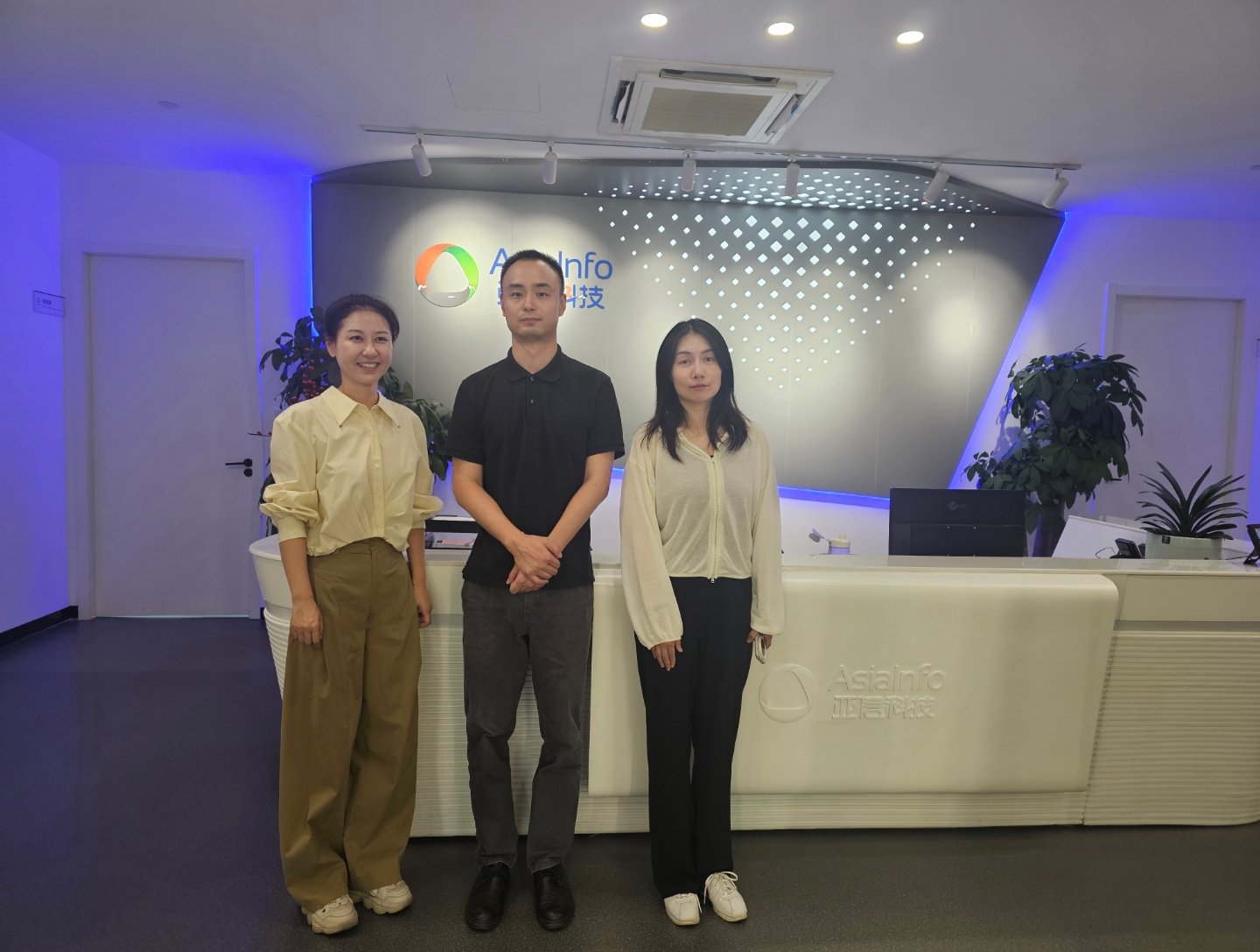 访企拓岗促就业 | 信息工程学院赴亚信科技（中国）有限公司杭州分公司走访交流
